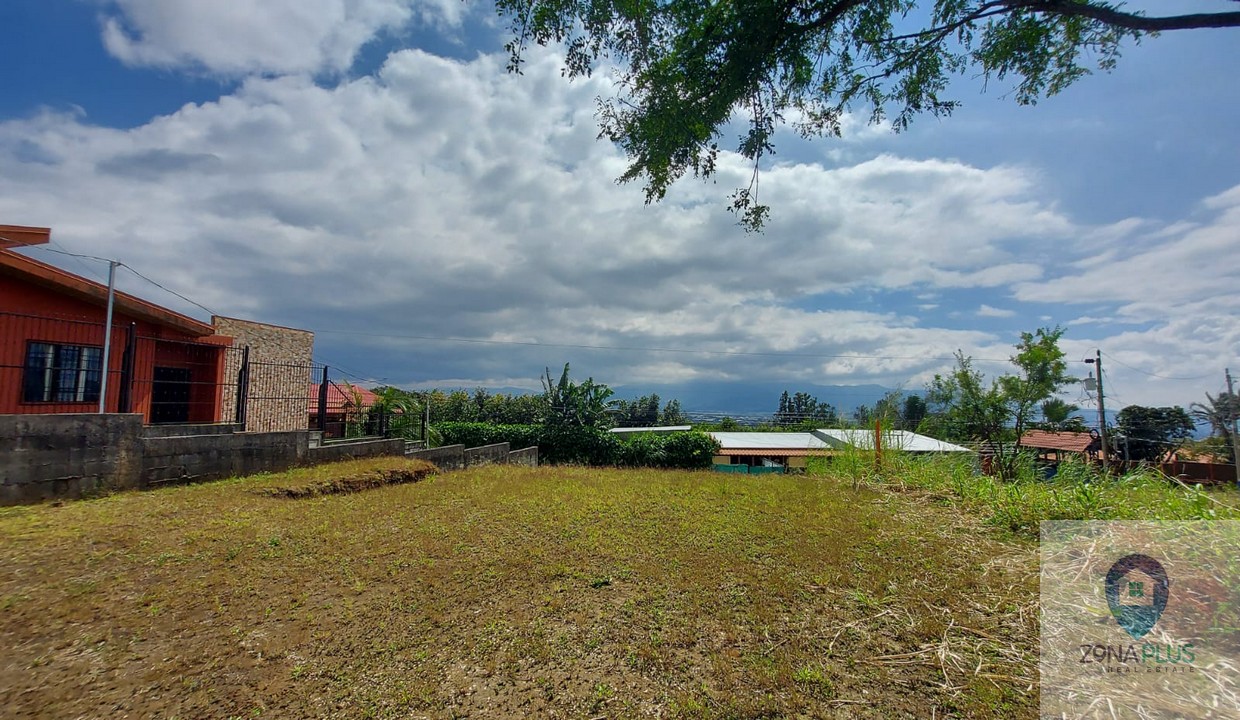 Lote en Venta en Santa Bárbara de Heredia I Valor 35.000.000Crc